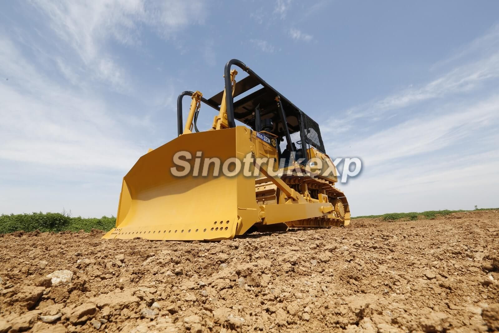 Track Type Tractor SEM822D