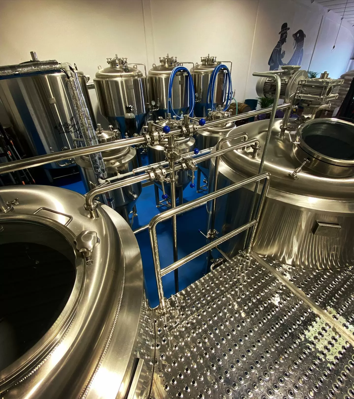 Soda water brewing system