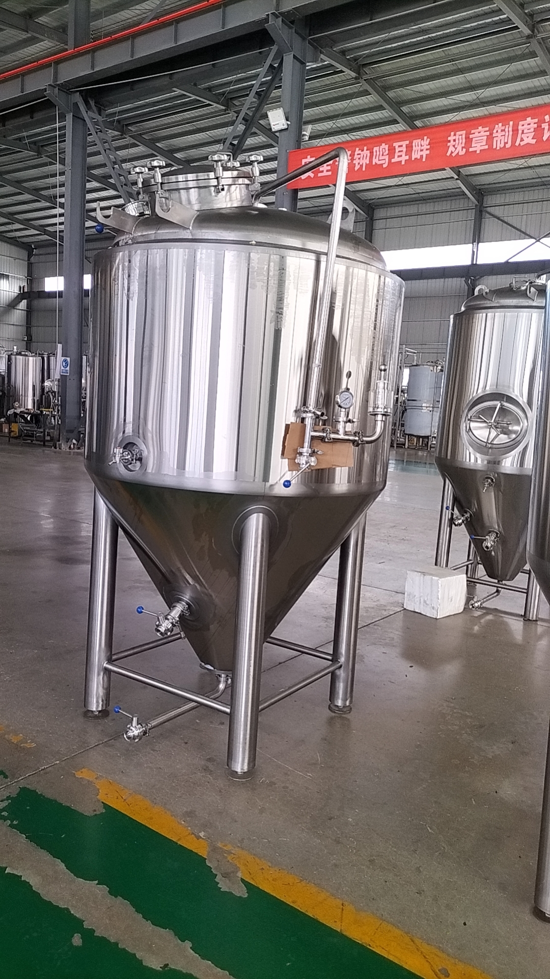 Another batch of fermentation tanks will be shipped soon, welcome to ...