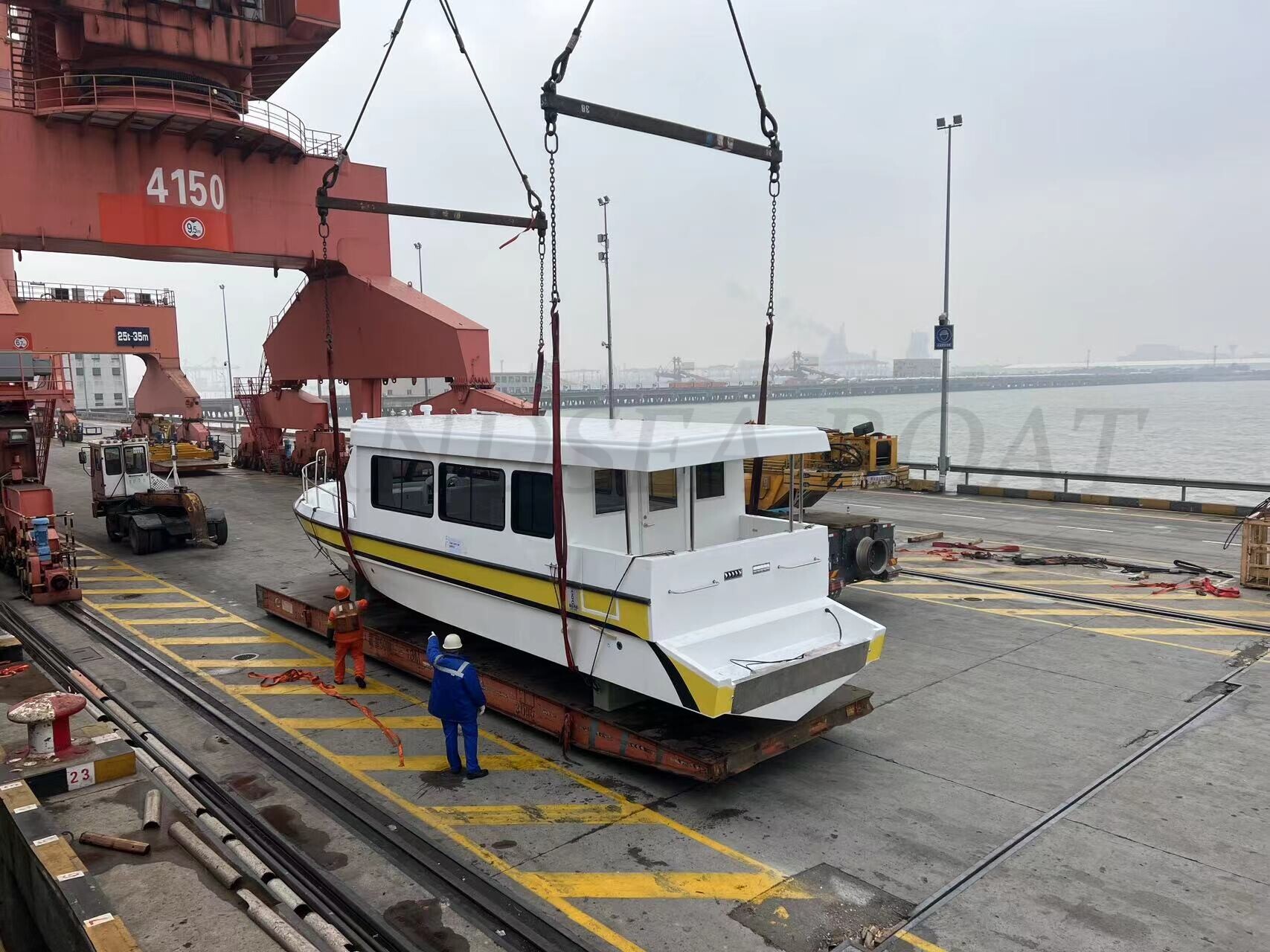 Length 12.3m FRP boat ship to UAE, total is 5boats to UAE by sea.