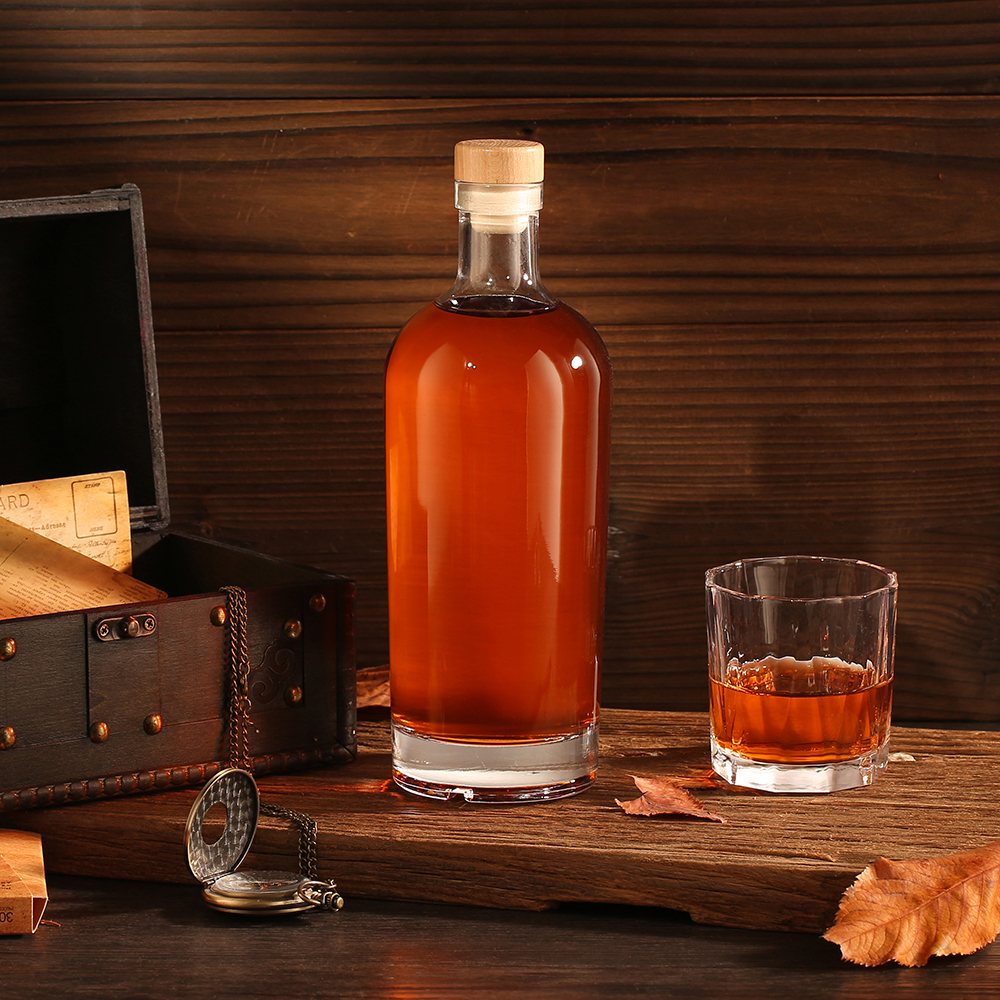 Empty 750ml Clear Oval Vodka White Glass Liquor Bottle With Thick ...