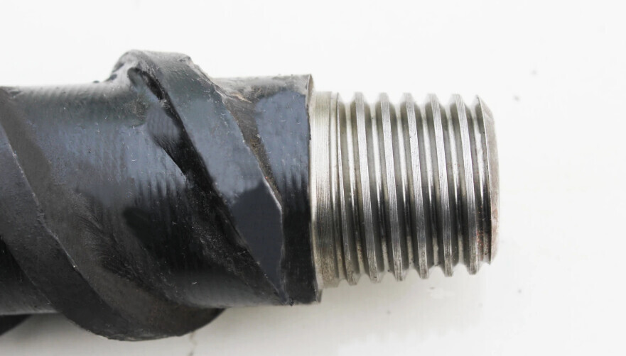 Thick spiral drill pipe/Groove drill rod - Liaocheng Jin Ju Feng Import ...