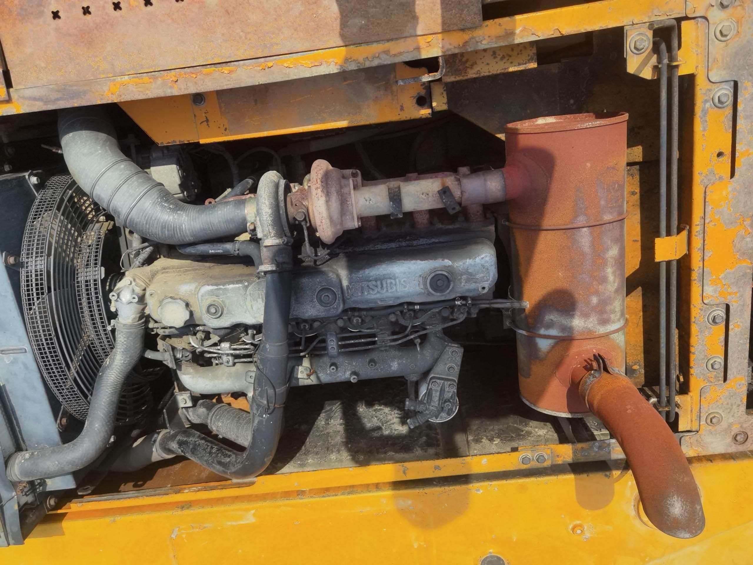 SANY 215 Excavator-Shanghai Chengji Machinery Engineering Group Co. Ltd