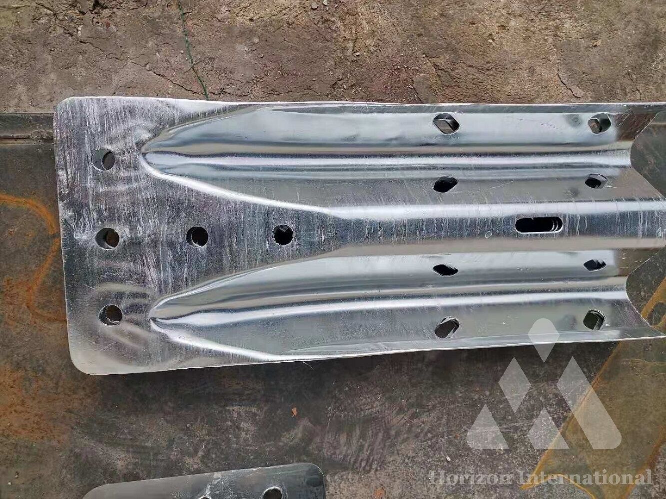 New designed guardrail bridge connecting plate-Shandong Horizon ...