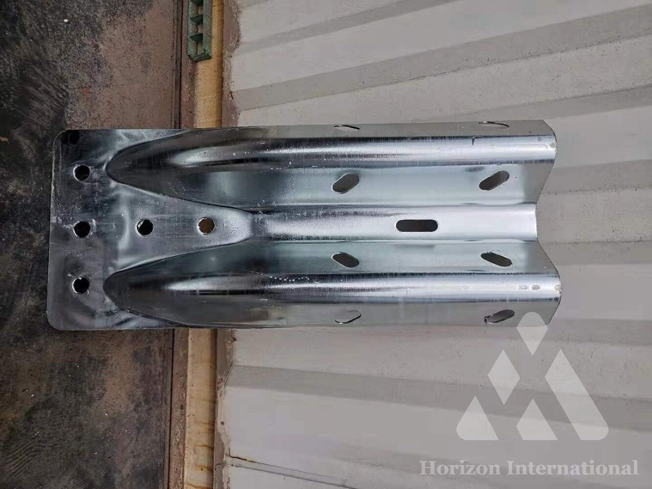 New designed guardrail bridge connecting plate-Shandong Horizon ...