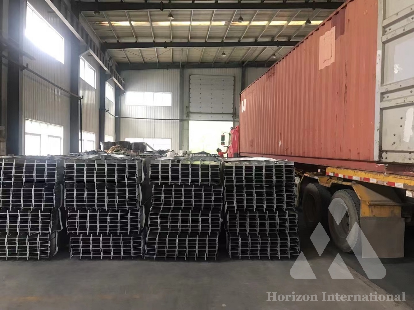 Solar energy photovoltaic orientable column posts and bracket-Shandong ...