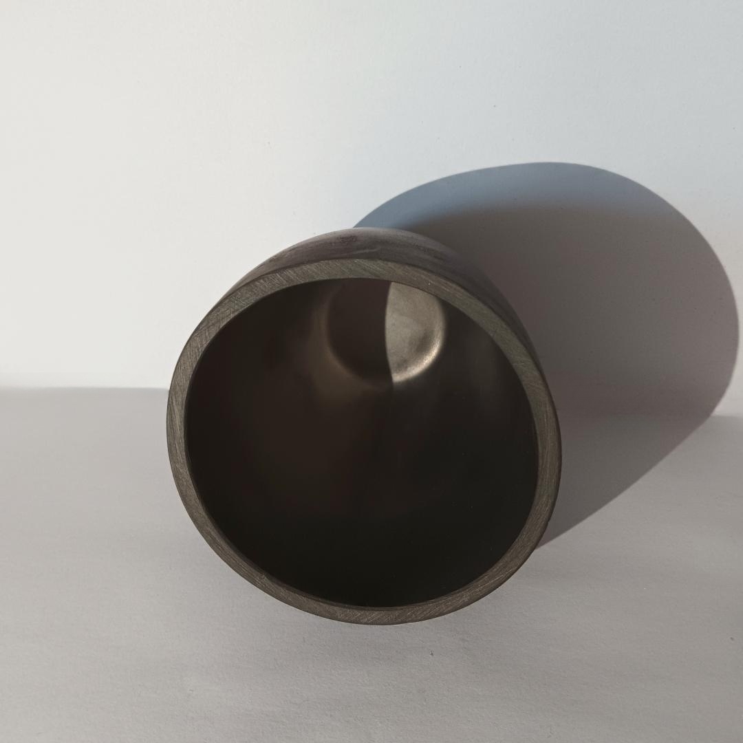 Silicon carbide crucible