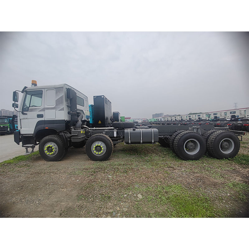 HOWO V7 dump truck chassis 12 wheel