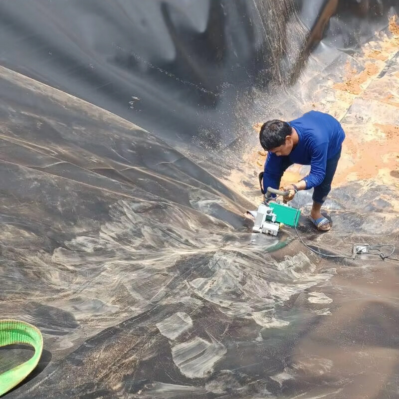 Geomembrane Hdpe sheet welding machine-Shandong Dingrun New Materials ...