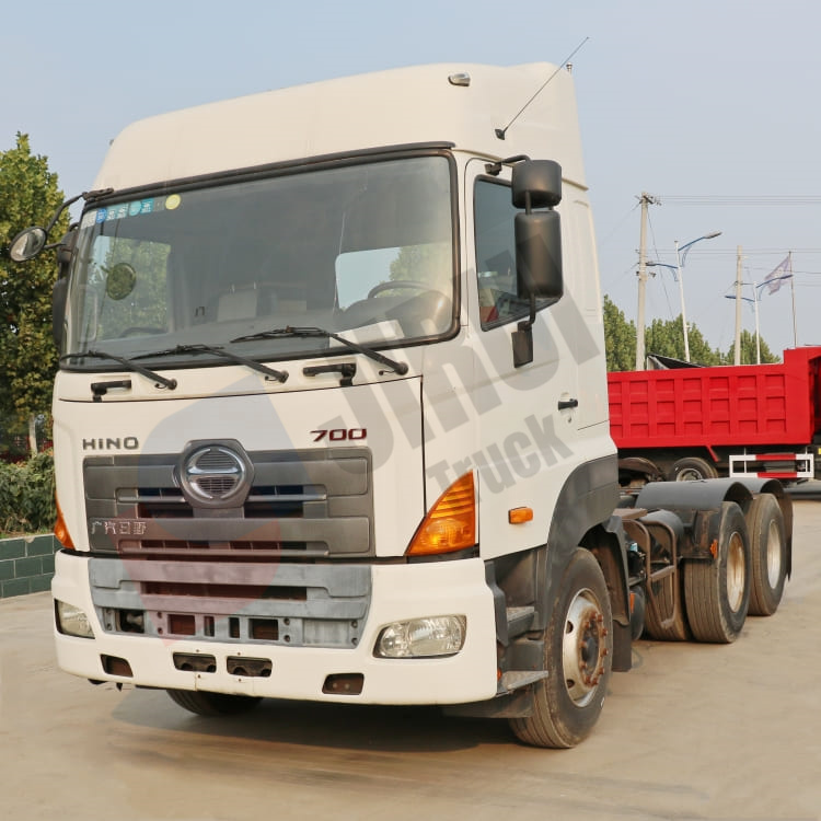 Used Hino 700 Tractor Head 6x4 Trucks for Sale
