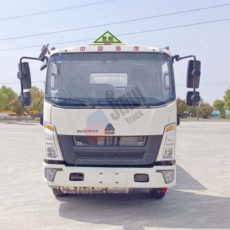 Small Howo Fuel Tanker Truck for Sale | Used Fuel Tankers Truck