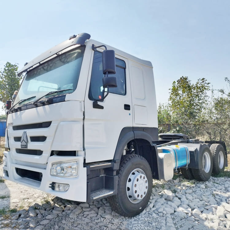 Used Sinotruk Howo 6x4 Tractor Truck Head for Sale