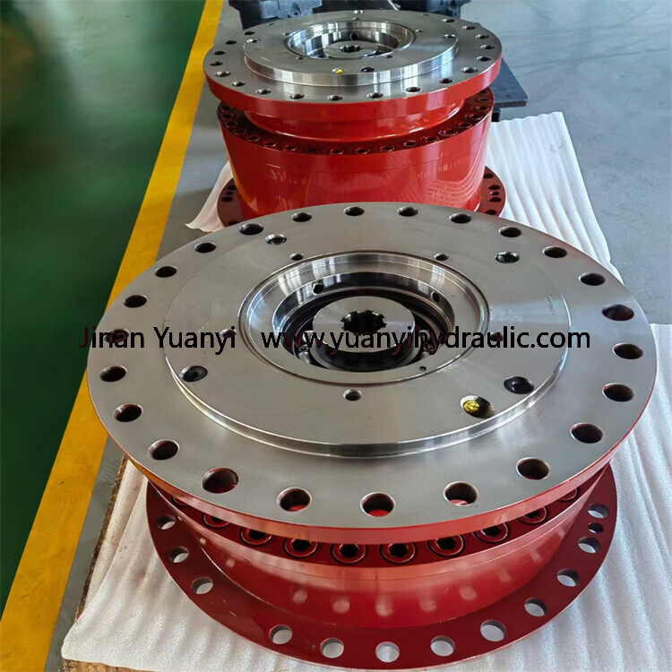 Epiroc PV275 Dm45 Final Drive and Gearbox: GFT80W3B99-15 Reducer for ...