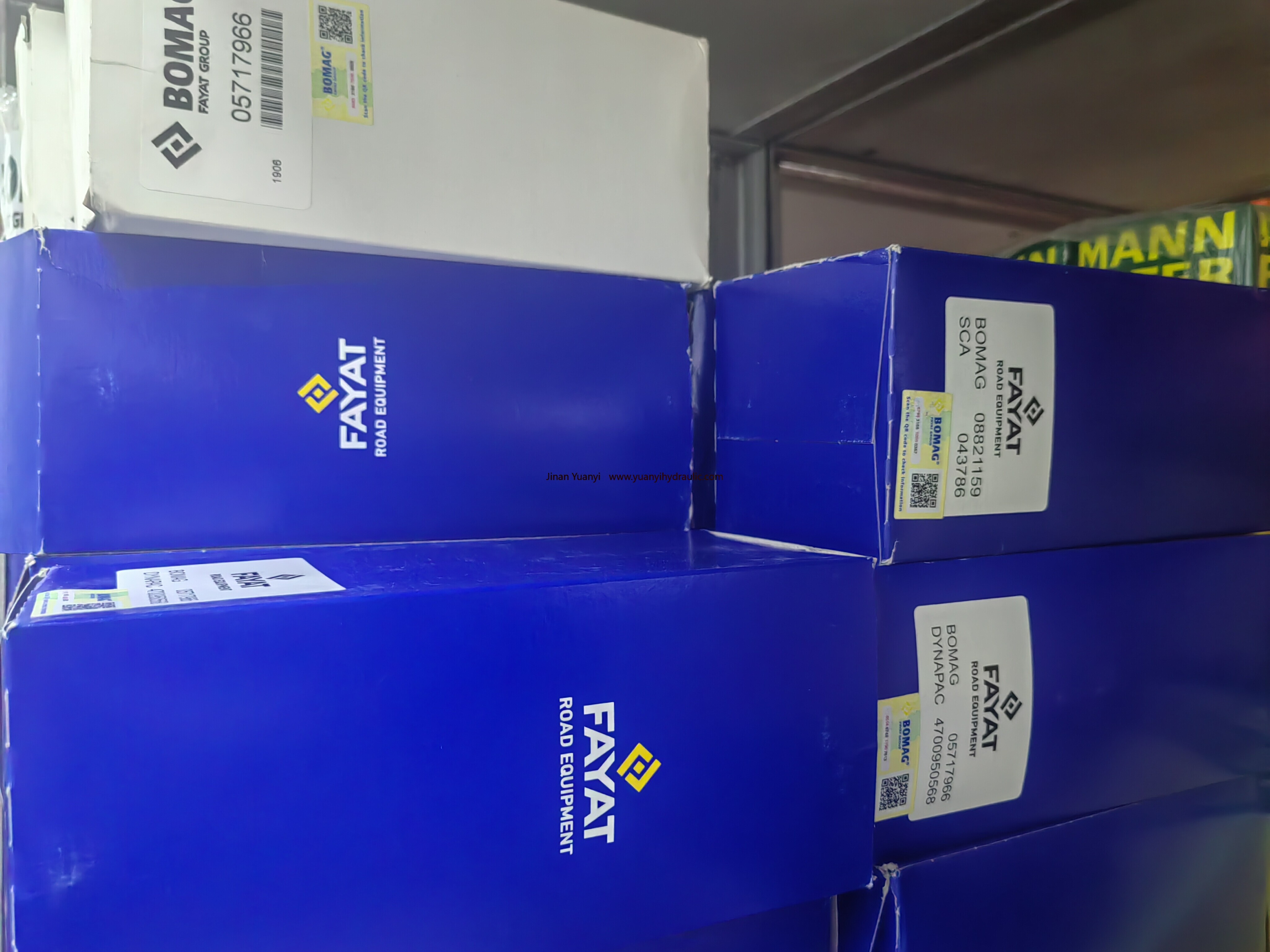 05710640 BW120 BW211 BW213 Tandem Vibratory Roller Fuel filter-Jinan ...