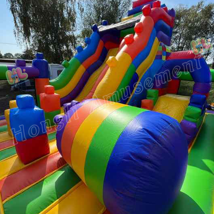 Inflatable LEGO Castle with Slide - Guangzhou Hongli Amusement Supplier